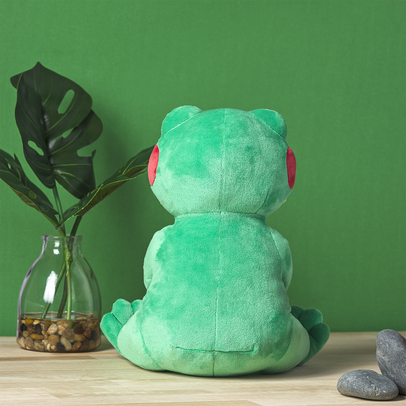 Froggy Plushie – Serenity Forge Store